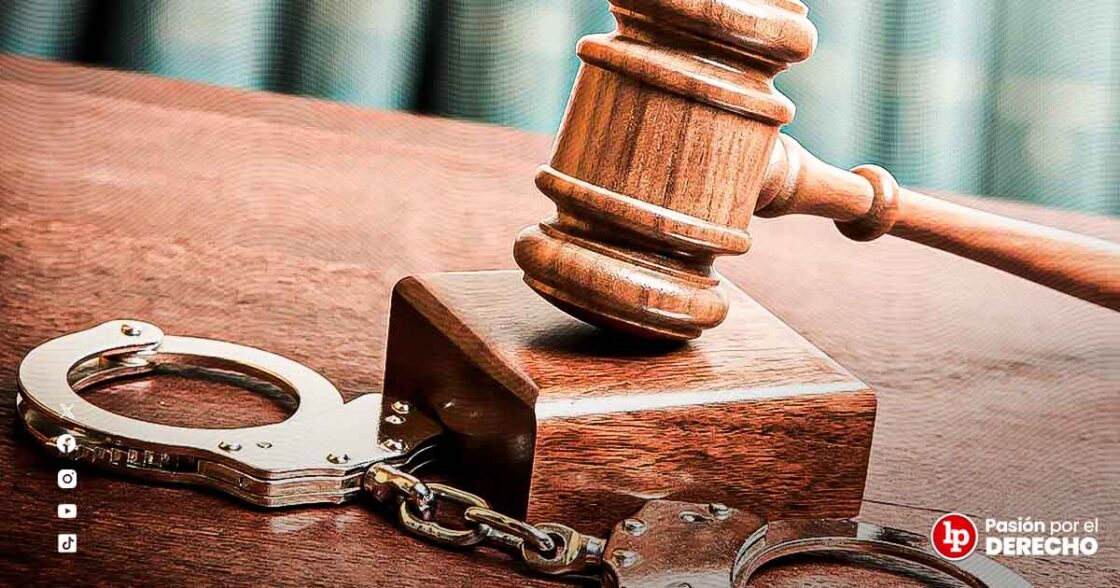 Colusión: Conforme a la teoría de la infracción del deber, el extraneus ...