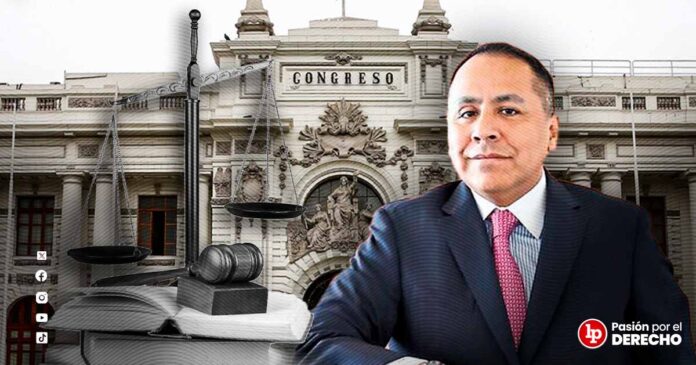 Carlos Caro Coria: La Ley 32107 es una ley confusa e innecesaria | LP