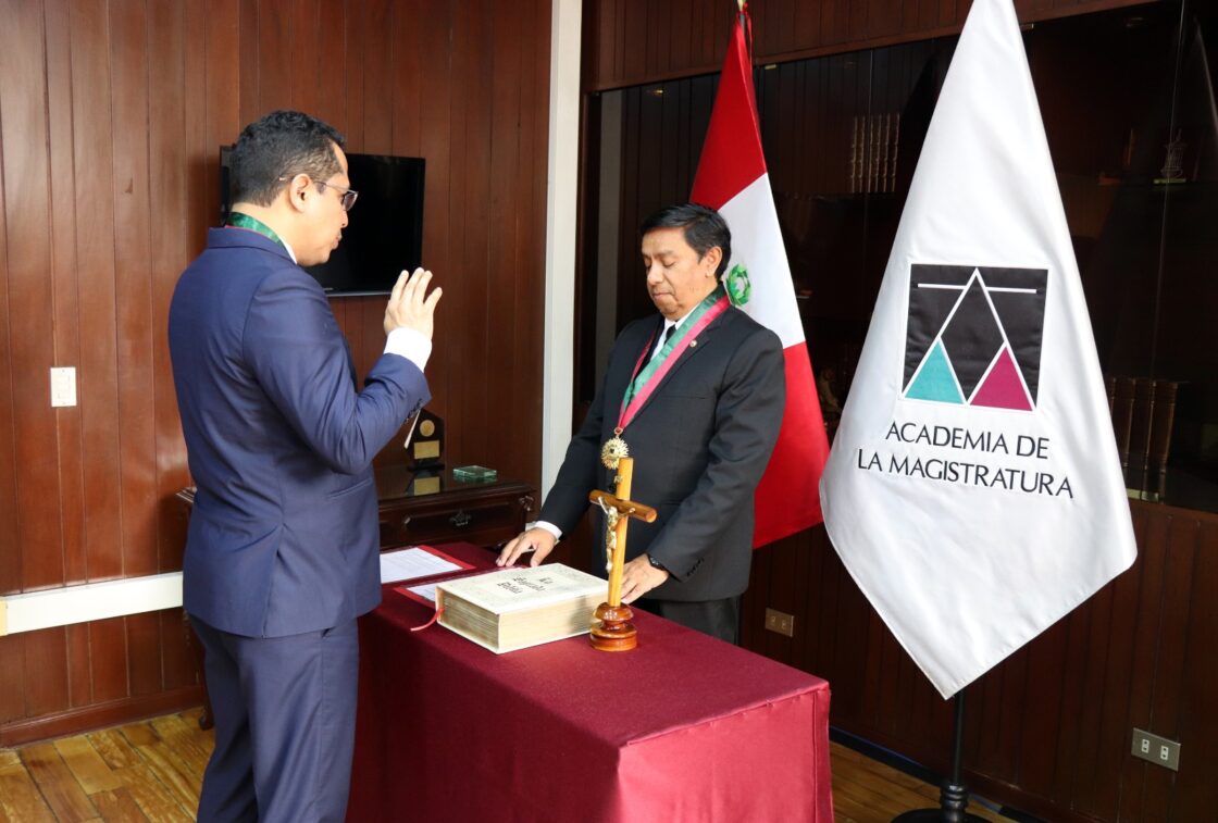 Juez supremo Roberto Rolando Burneo Bermejo es el nuevo vicepresidente ...